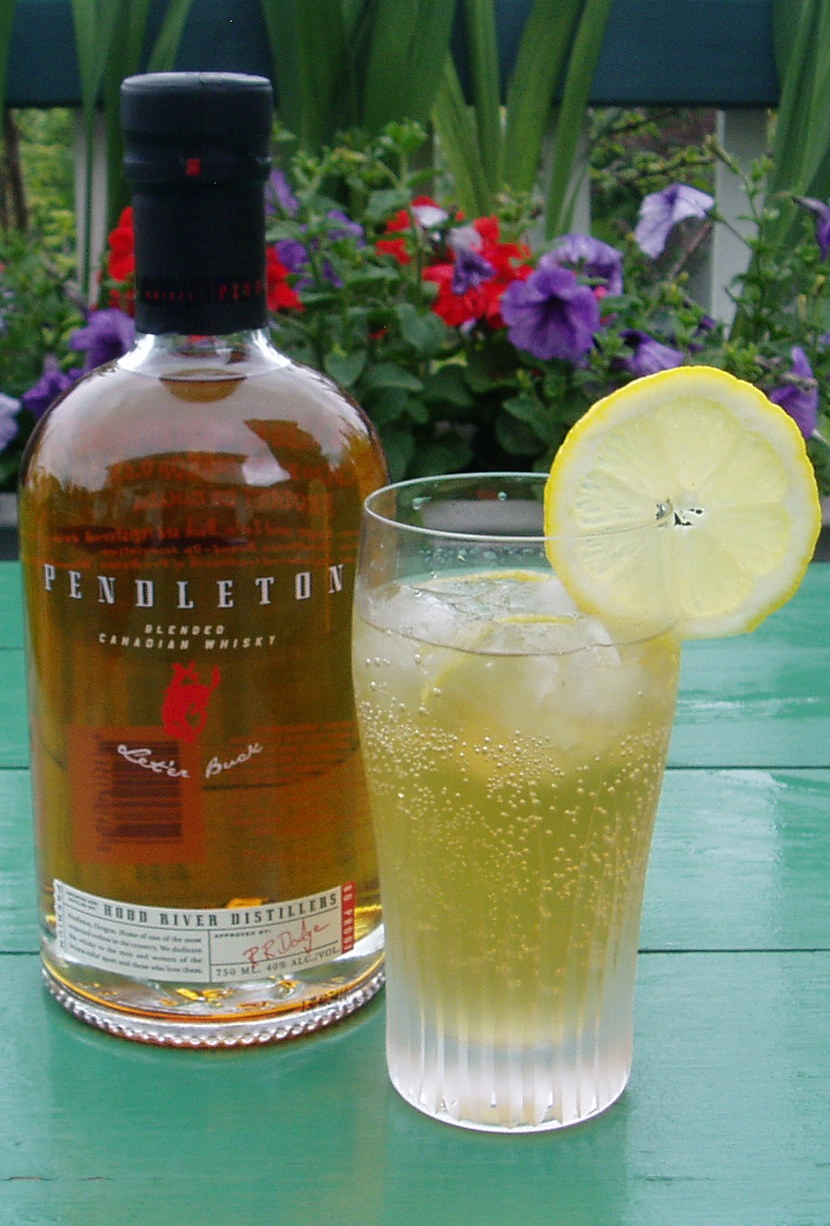 Pendleton (Let’er Buck) Canadian Whisky « The Rum Howler Blog